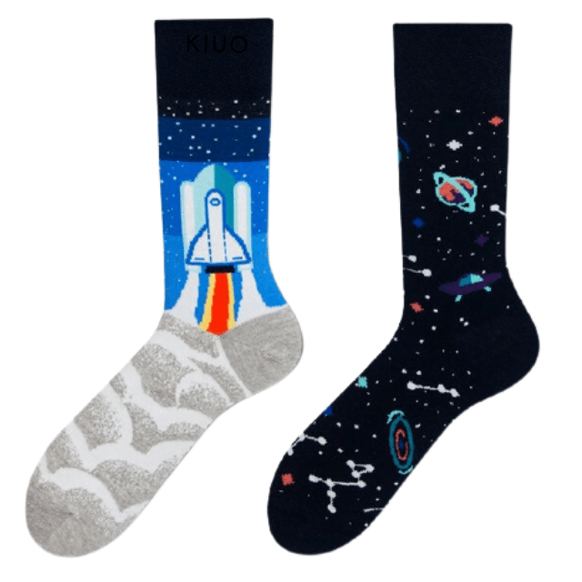 Calcetines con Diseño de Cohete al Espacio – Calcetines KIUO